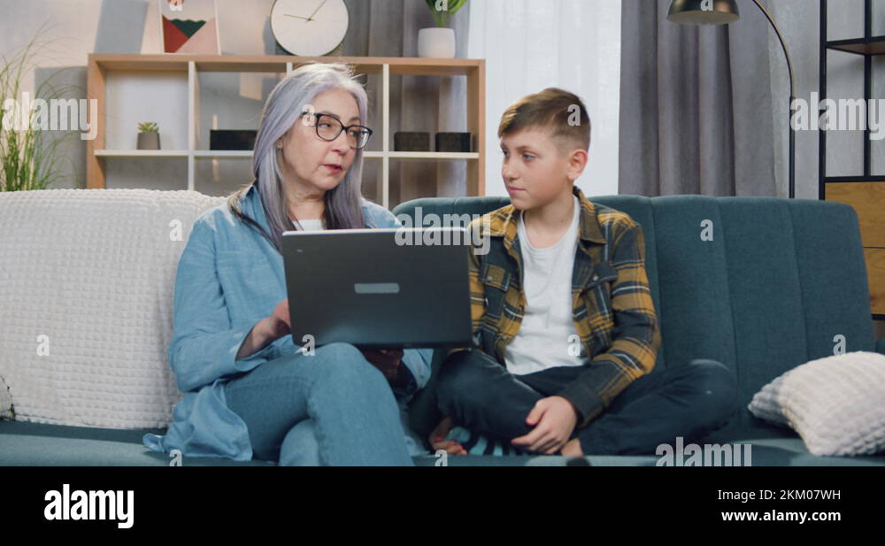 12 tasks Stock Videos & Footage - HD and 4K Video Clips - Alamy