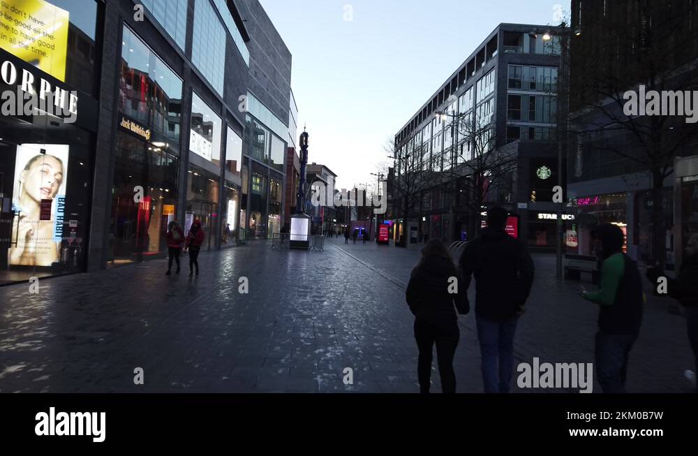 Liverpool people sightseeing Stock Videos & Footage - HD and 4K Video ...
