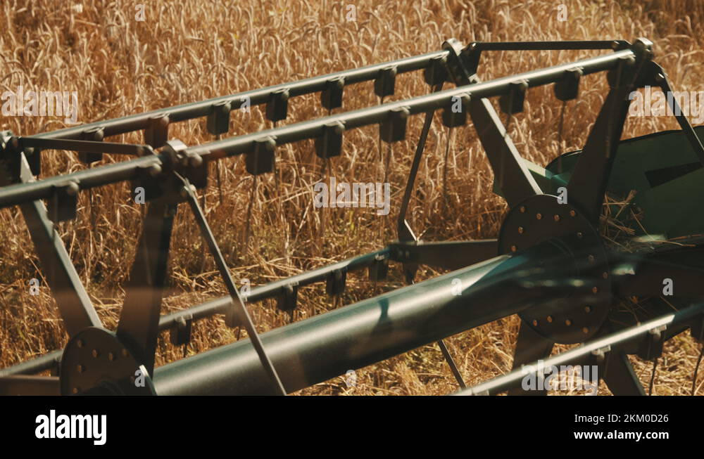 Combine header bar Stock Videos & Footage - HD and 4K Video Clips - Alamy