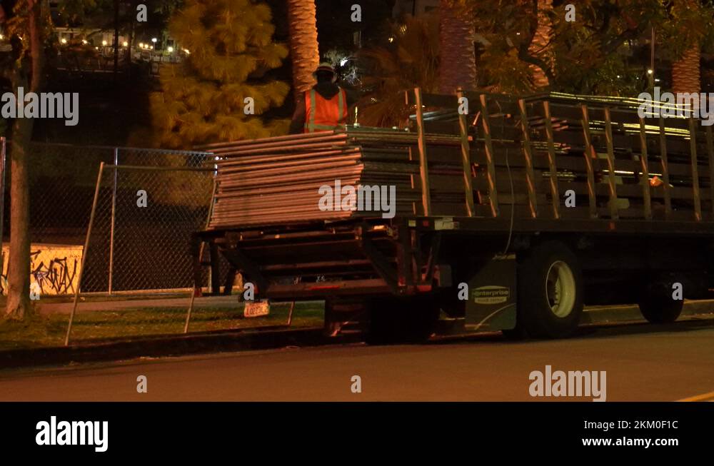 Install Stock Videos & Footage - HD and 4K Video Clips - Alamy