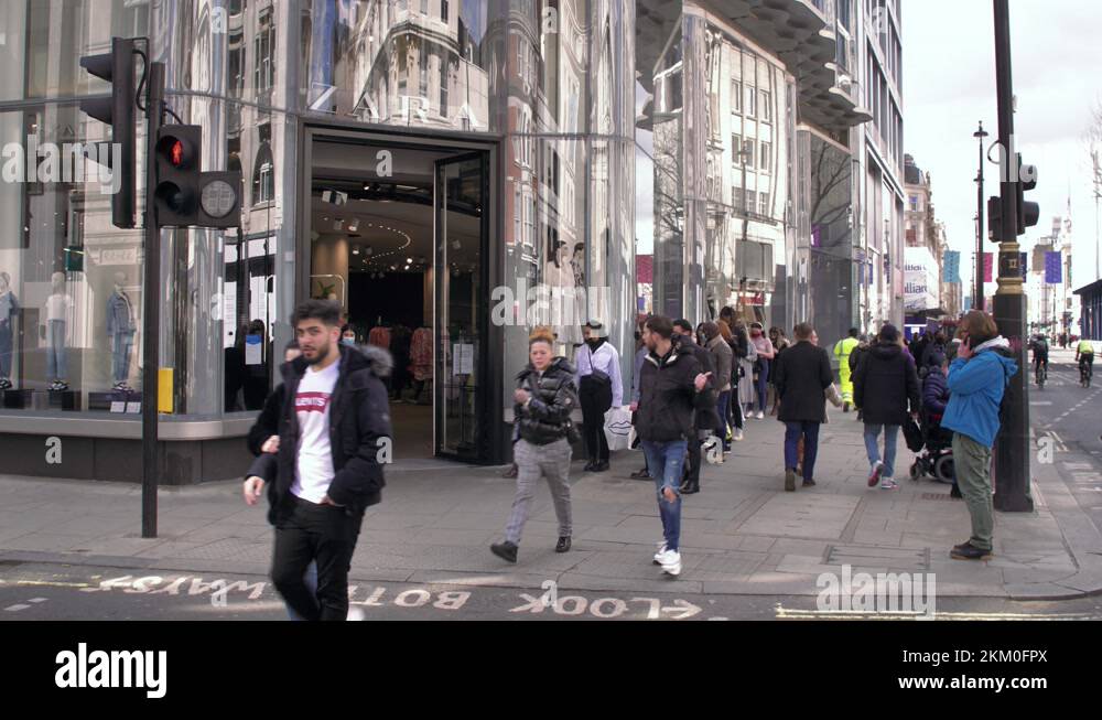 Queue on street london Stock Videos & Footage - HD and 4K Video Clips ...