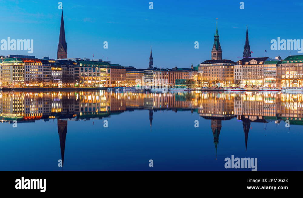 Binnenalster night hamburg germany Stock Videos & Footage - HD and 4K ...