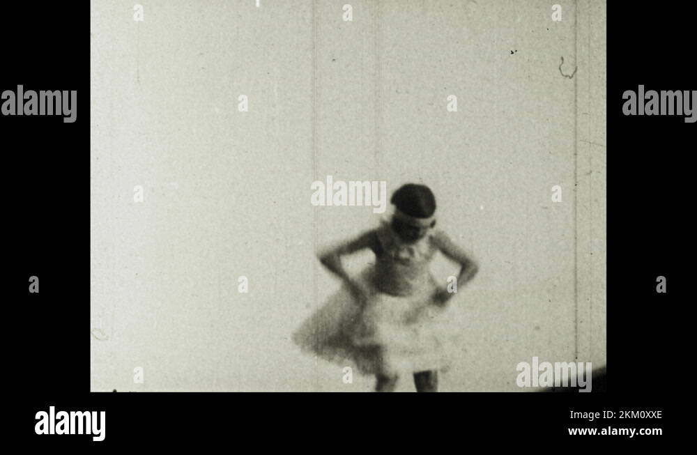 Flapper dance Stock Videos & Footage - HD and 4K Video Clips - Alamy