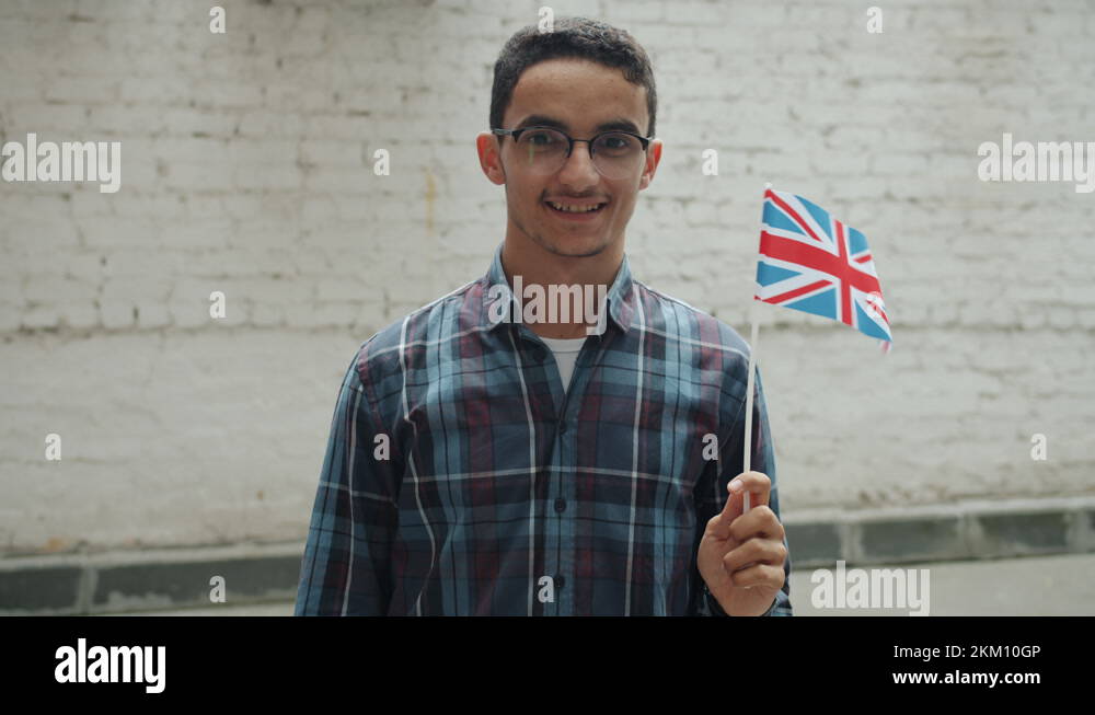 Arab british Stock Videos & Footage - HD and 4K Video Clips - Alamy