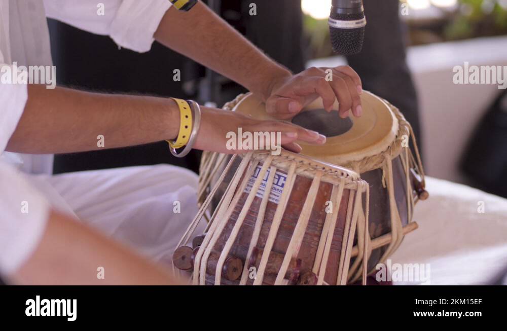 Tabla 2 Stock Videos & Footage - HD and 4K Video Clips - Alamy