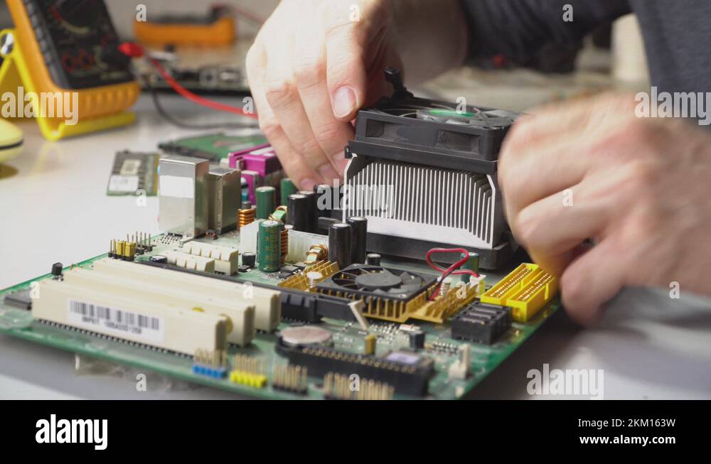 Pc repair Stock Videos & Footage - HD and 4K Video Clips - Alamy