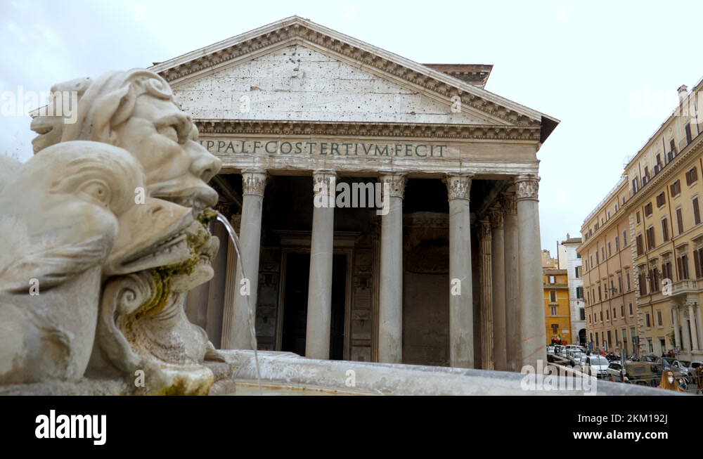 Fish sculptures Stock Videos & Footage - HD and 4K Video Clips - Alamy