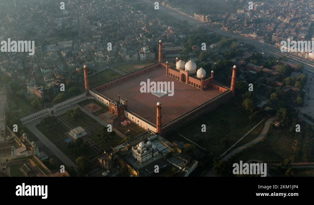 Badshahi Mosque, Lahore, Pakistan - Aerial View Of Grand Mosque Of Old ...