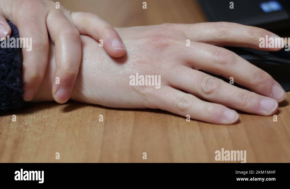 Wrist tendonitis Stock Videos & Footage - HD and 4K Video Clips - Alamy