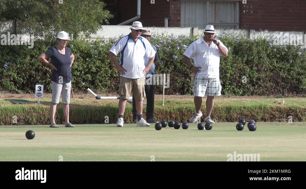 Lawn bowlers Stock Videos & Footage - HD and 4K Video Clips - Alamy