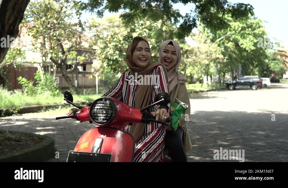 Muslim riding motorcycle Stock Videos & Footage - HD and 4K Video Clips ...