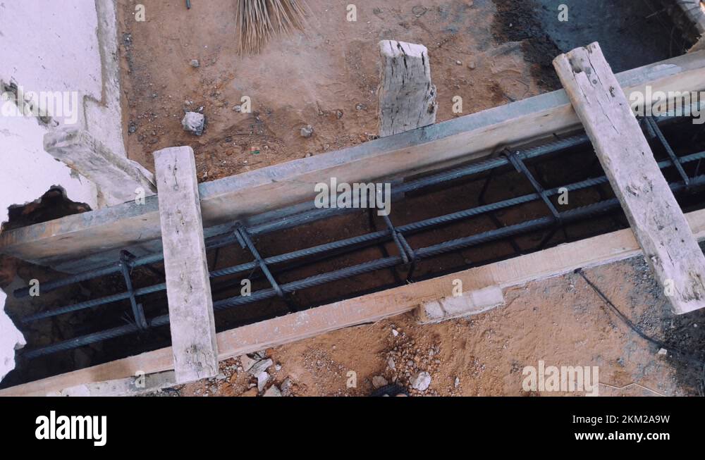 Columns beams Stock Videos & Footage - HD and 4K Video Clips - Alamy