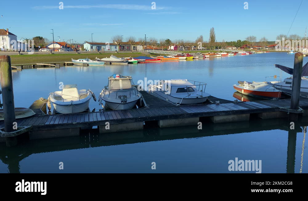 Pontoon port Stock Videos & Footage - HD and 4K Video Clips - Alamy