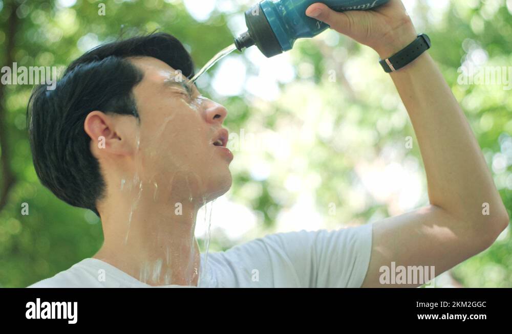 Water in face Stock Videos & Footage - HD and 4K Video Clips - Alamy