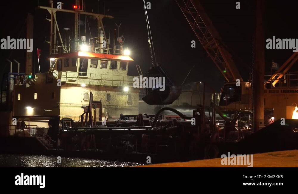 Steam dredge Stock Videos & Footage - HD and 4K Video Clips - Alamy