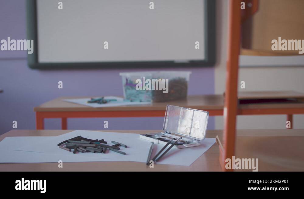 Classroom crayons Stock Videos & Footage - HD and 4K Video Clips - Alamy