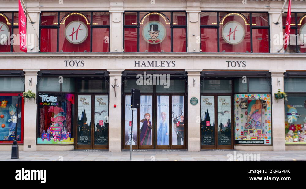 Hamleys regent street Stock Videos & Footage - HD and 4K Video Clips ...