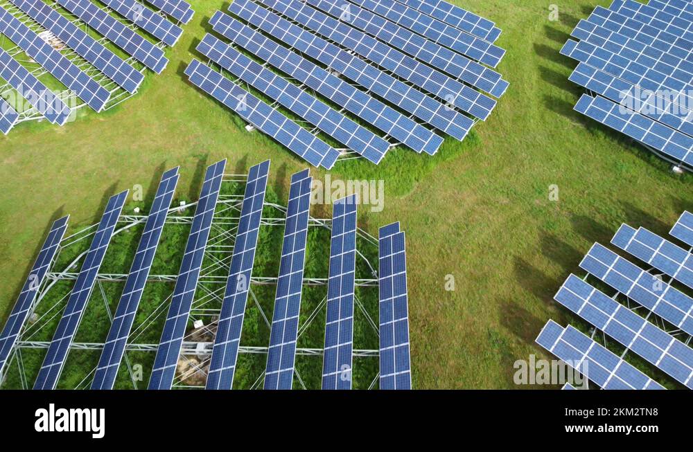 Huge solar panel Stock Videos & Footage - HD and 4K Video Clips - Alamy