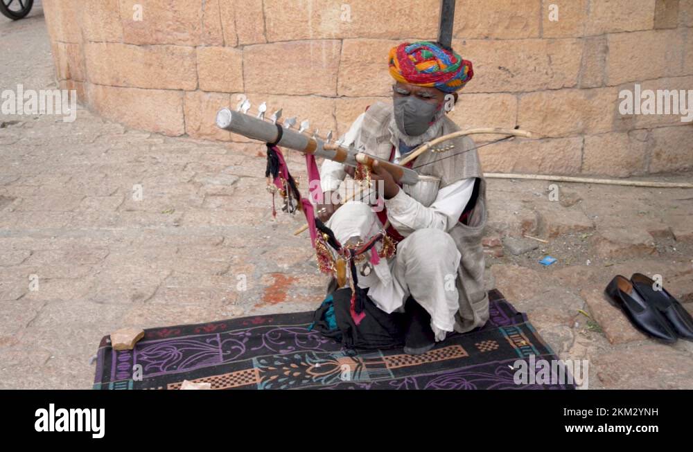 Ravanahatha Stock Videos & Footage - HD and 4K Video Clips - Alamy