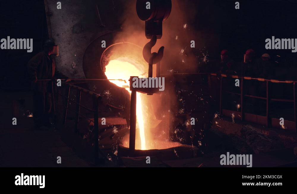 Iron casting process Stock Videos & Footage - HD and 4K Video Clips - Alamy