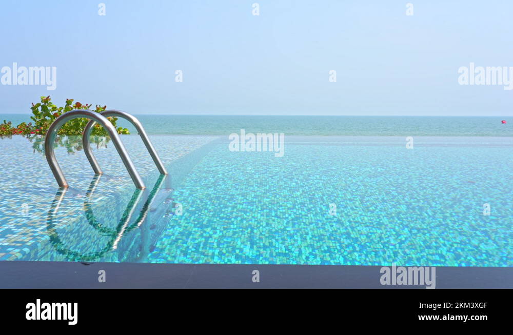 Infinity backdrop Stock Videos & Footage - HD and 4K Video Clips - Alamy