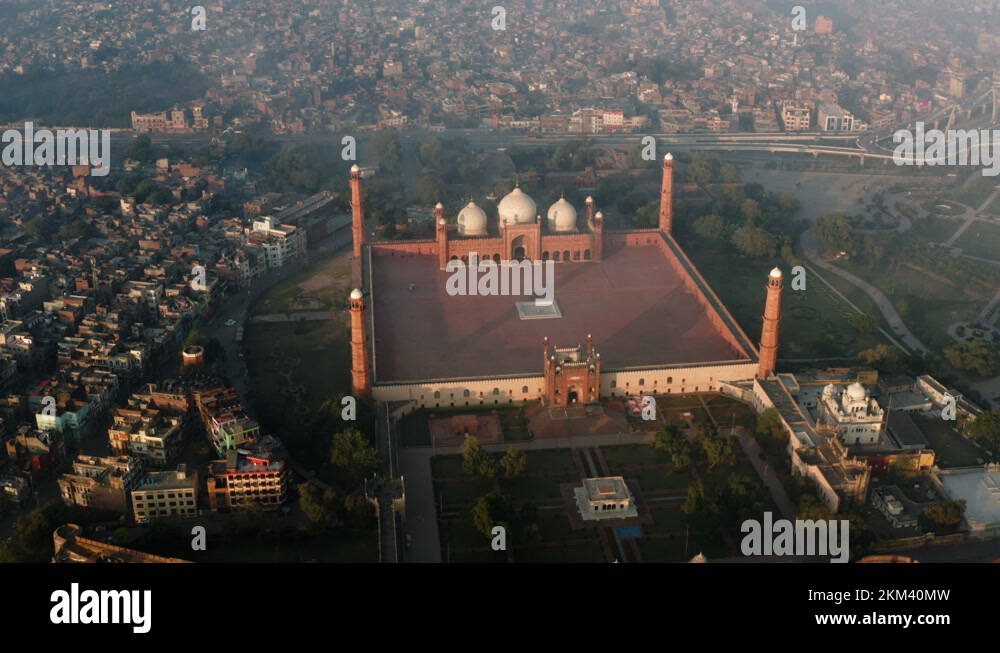 Badshahi mosque city Stock Videos & Footage - HD and 4K Video Clips - Alamy