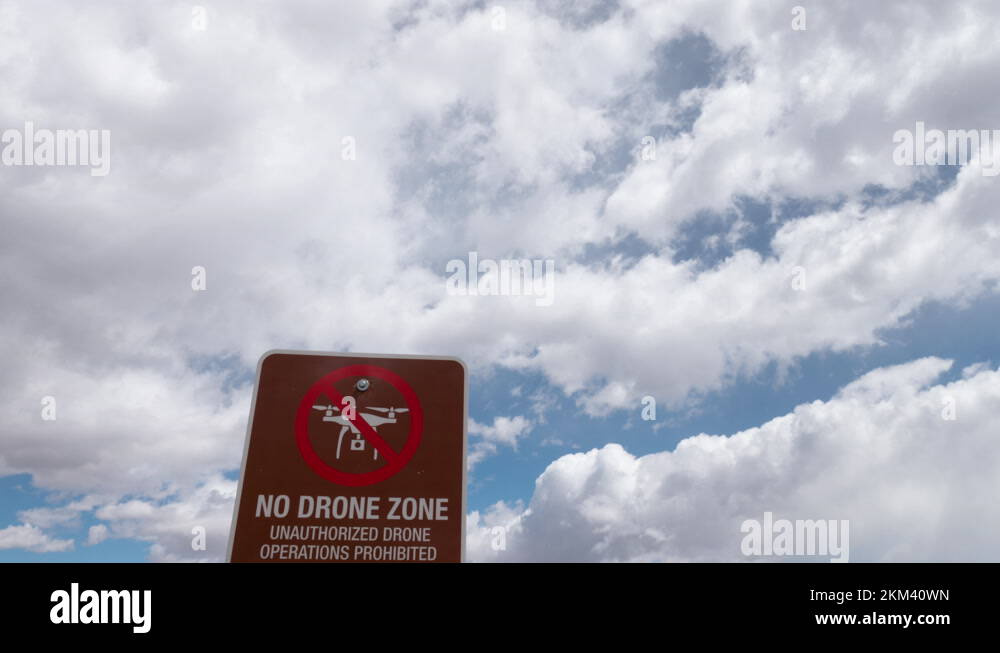 Tilt motion Stock Videos & Footage - HD and 4K Video Clips - Alamy