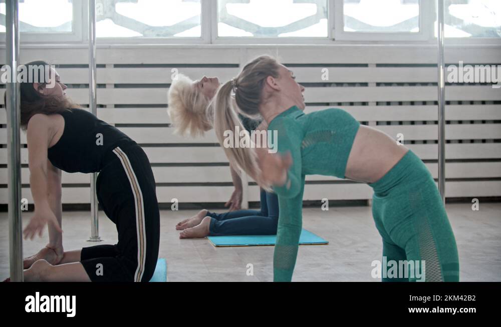 Backwards bending Stock Videos & Footage - HD and 4K Video Clips - Alamy