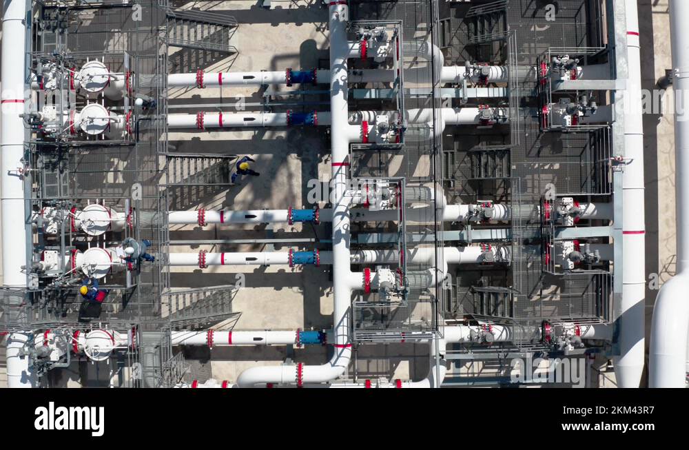 Pipeline to oil refinery Stock Videos & Footage - HD and 4K Video Clips ...