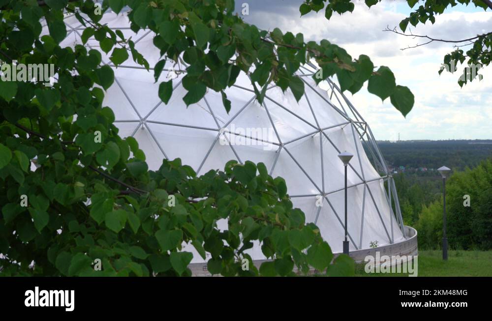 Green domed building Stock Videos & Footage - HD and 4K Video Clips - Alamy