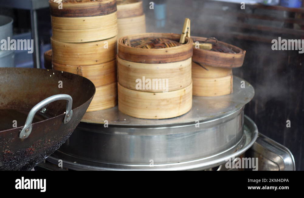 Dim sum container Stock Videos & Footage - HD and 4K Video Clips - Alamy