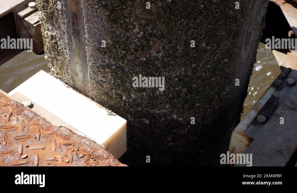 Concrete mast Stock Videos & Footage - HD and 4K Video Clips - Alamy