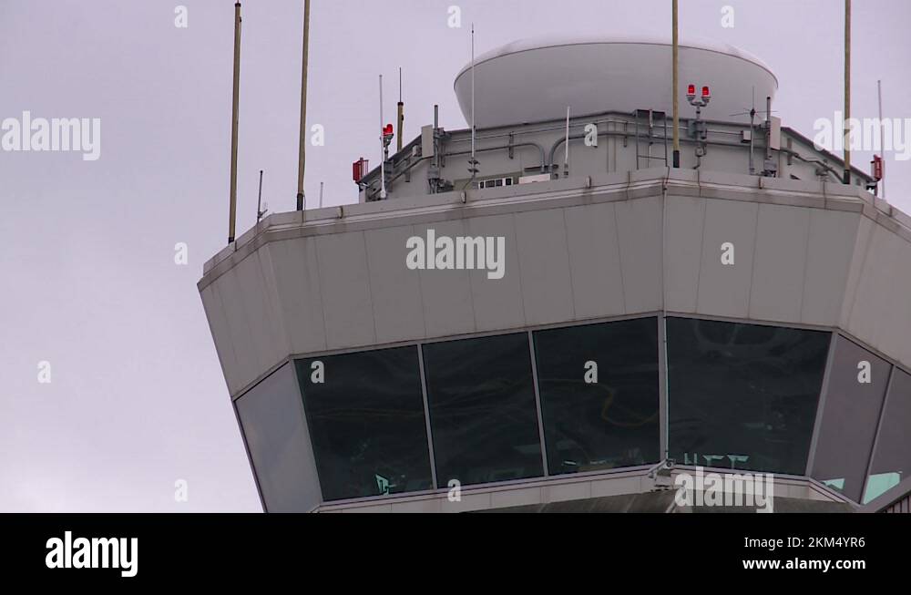Clear day tower Stock Videos & Footage - HD and 4K Video Clips - Alamy