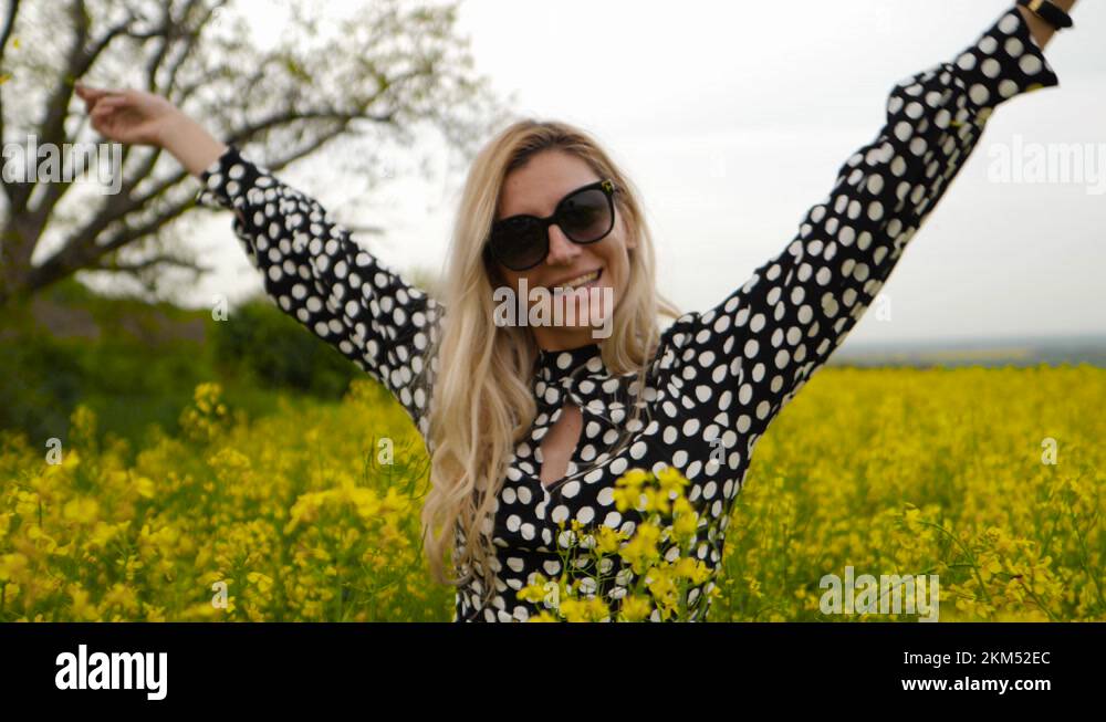 Hand canola Stock Videos & Footage - HD and 4K Video Clips - Alamy