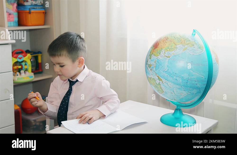 Learn the world Stock Videos & Footage - HD and 4K Video Clips - Alamy