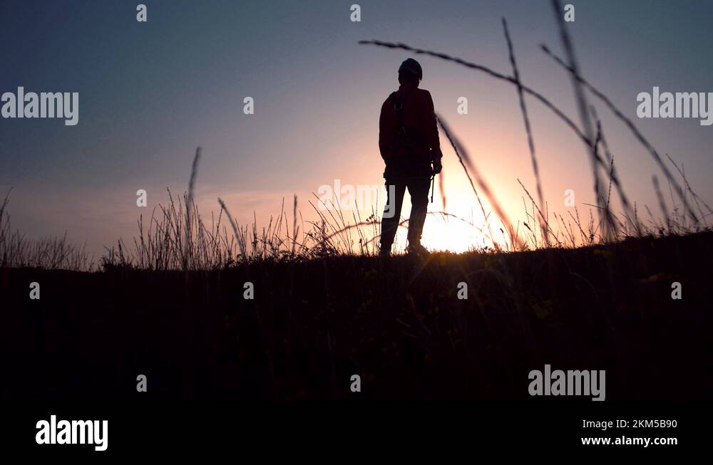 Falling to his knees Stock Videos & Footage - HD and 4K Video Clips - Alamy