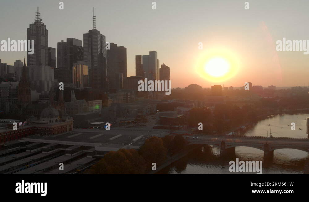 Melbourne city skyline at dawn, skyscrapers, Yarra River and Princess ...