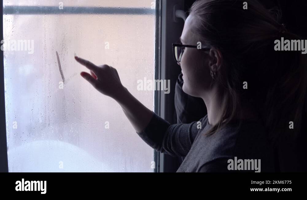 Foggy window Stock Videos & Footage - HD and 4K Video Clips - Alamy