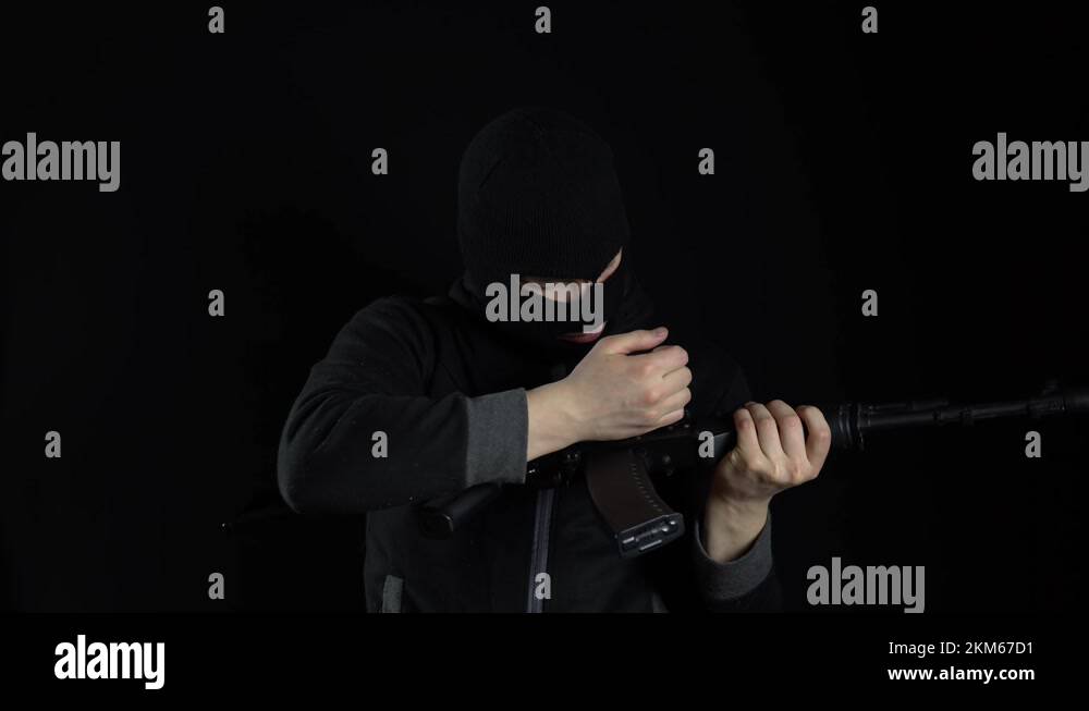 Stealer mask Stock Videos & Footage - HD and 4K Video Clips - Alamy