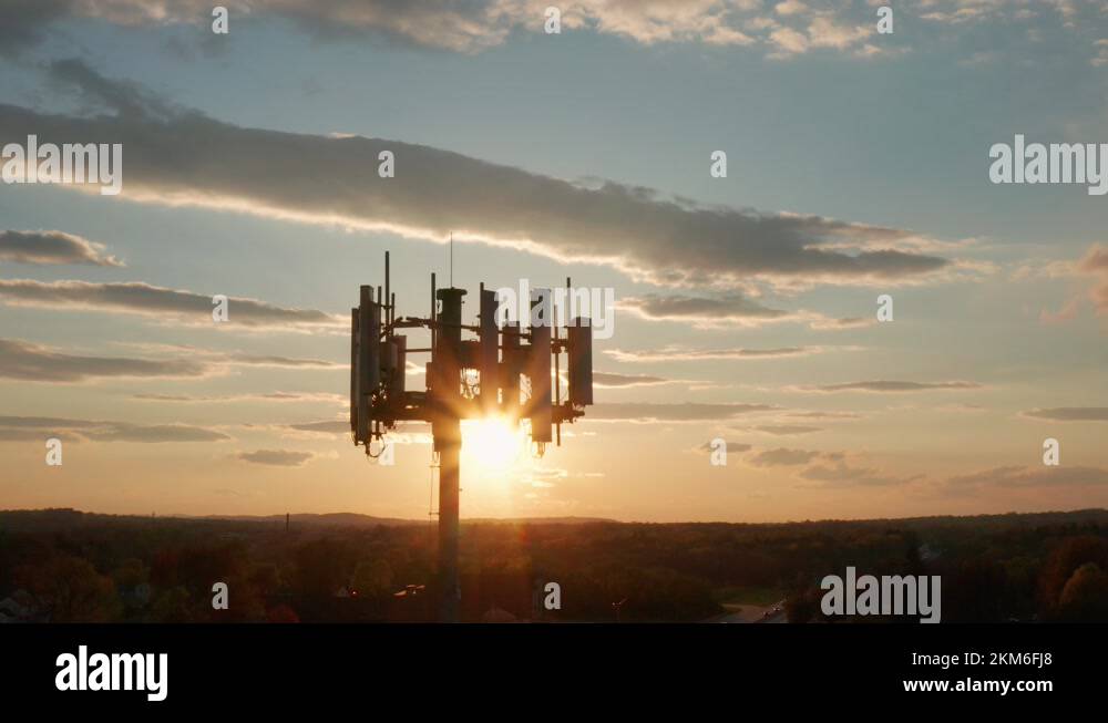 Cell phone transmitter tower Stock Videos & Footage - HD and 4K Video ...