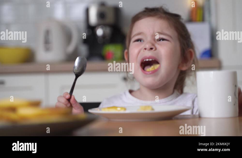 Bad manner Stock Videos & Footage - HD and 4K Video Clips - Alamy