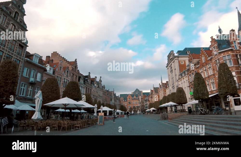 Oude markt Stock Videos & Footage - HD and 4K Video Clips - Alamy