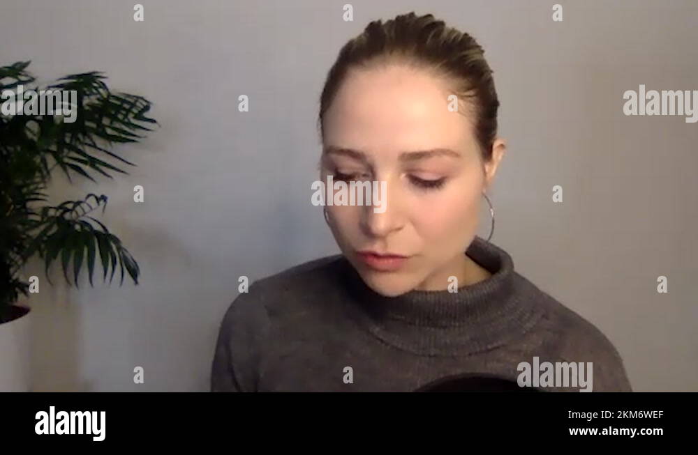 Niamh Algar is interviewed by Scott Davis for new movie 'Censor' - 2021 ...