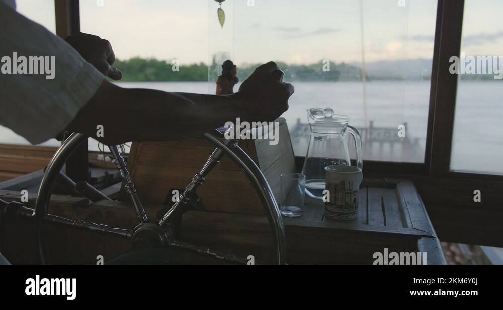 Captain video Stock Videos & Footage - HD and 4K Video Clips - Alamy