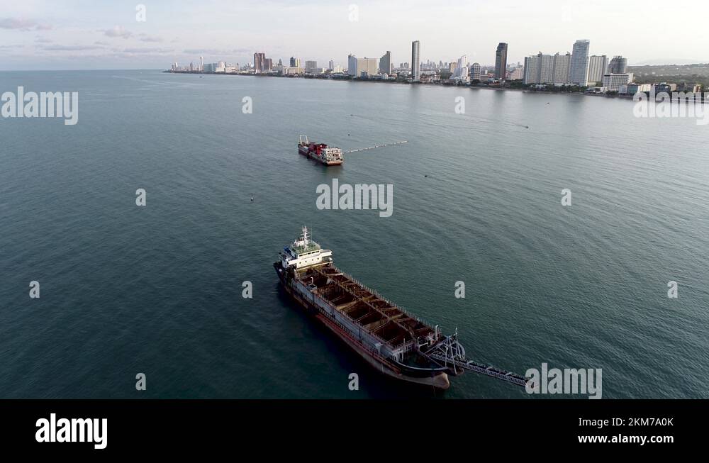 Boat sand dredging Stock Videos & Footage - HD and 4K Video Clips - Alamy