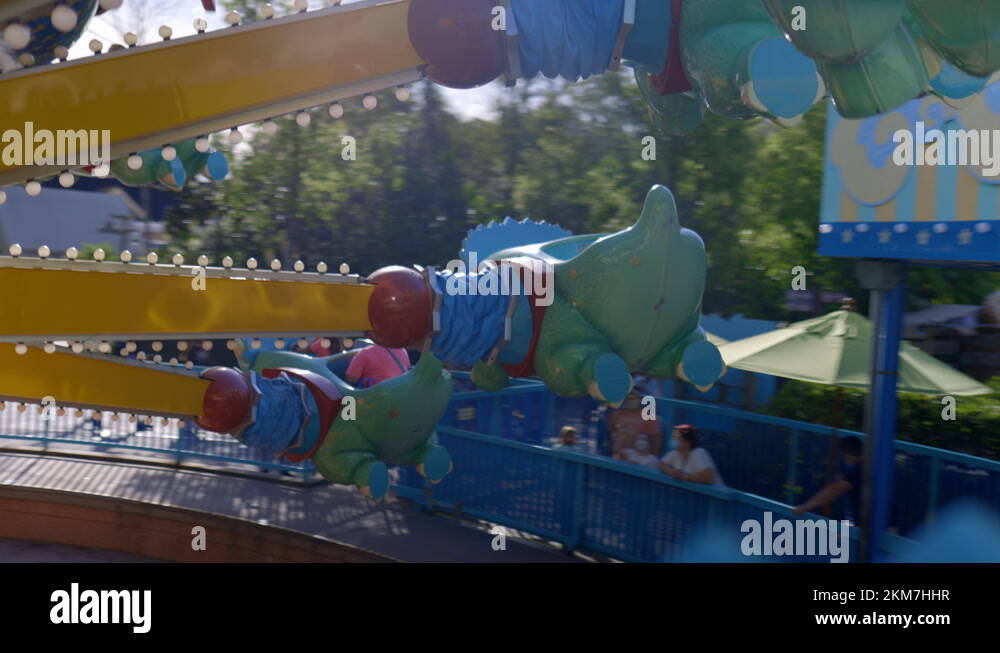 Spinning amusement park ride Stock Videos & Footage - HD and 4K Video ...