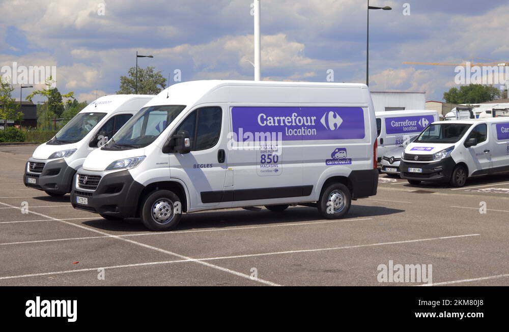 Rental vans Stock Videos & Footage - HD and 4K Video Clips - Alamy