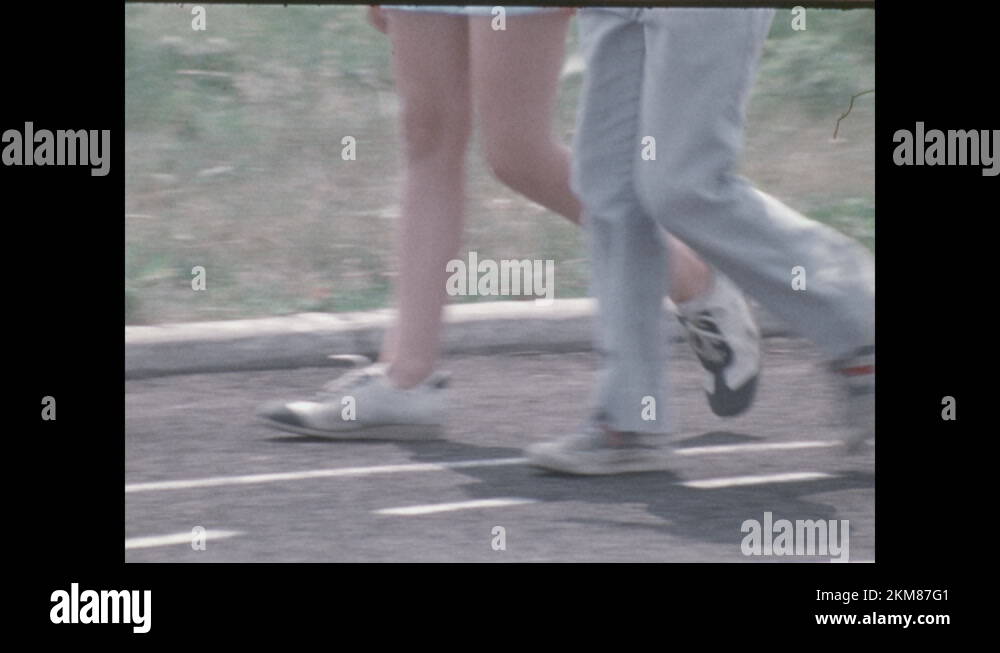 Path arrows Stock Videos & Footage - HD and 4K Video Clips - Alamy