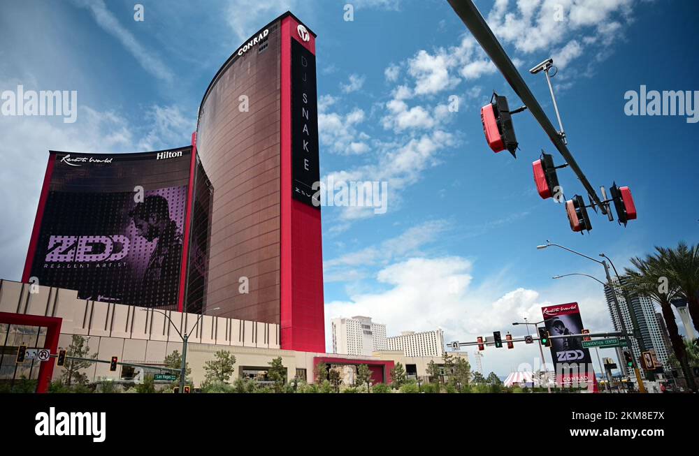 Resorts world hotel Stock Videos & Footage - HD and 4K Video Clips - Alamy