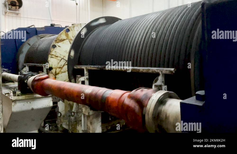 Wire rope winch Stock Videos & Footage - HD and 4K Video Clips - Alamy